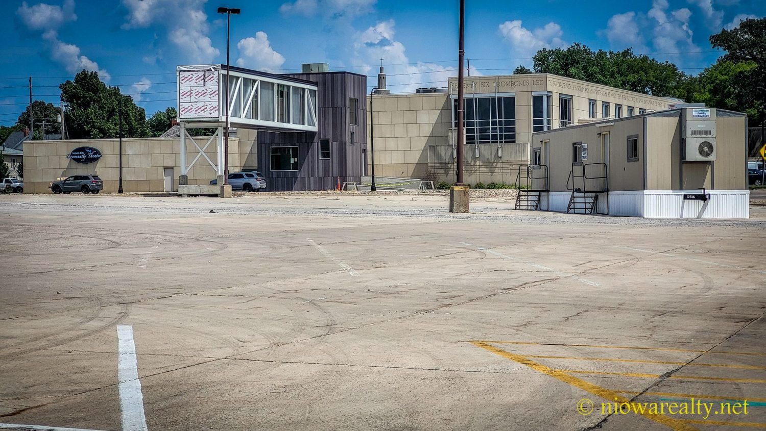 Invisible Fence Surrounding David Rachie’s Ghost Hotel - Holtz Realty
